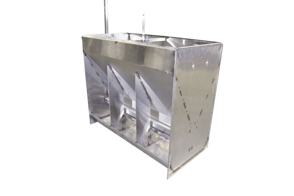 Tray Feeder | Hog Equipment | Brehmer Manufacturing